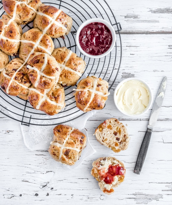 Win a cookbook signed by Nigella in the April Cookalong! | Cookalong ...